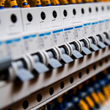 Electricien qualifié installateur et dépannage en courant fort